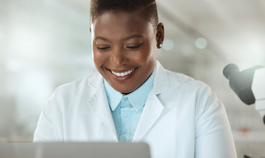 10 Top Applications of Generative AI in Healthcare